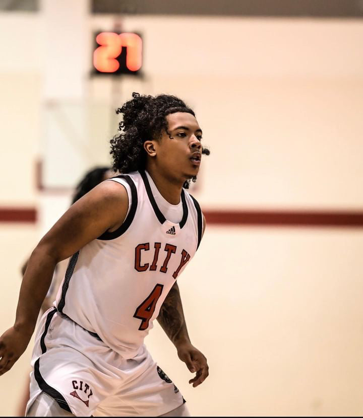Jordan Aquino – Hometown Hero